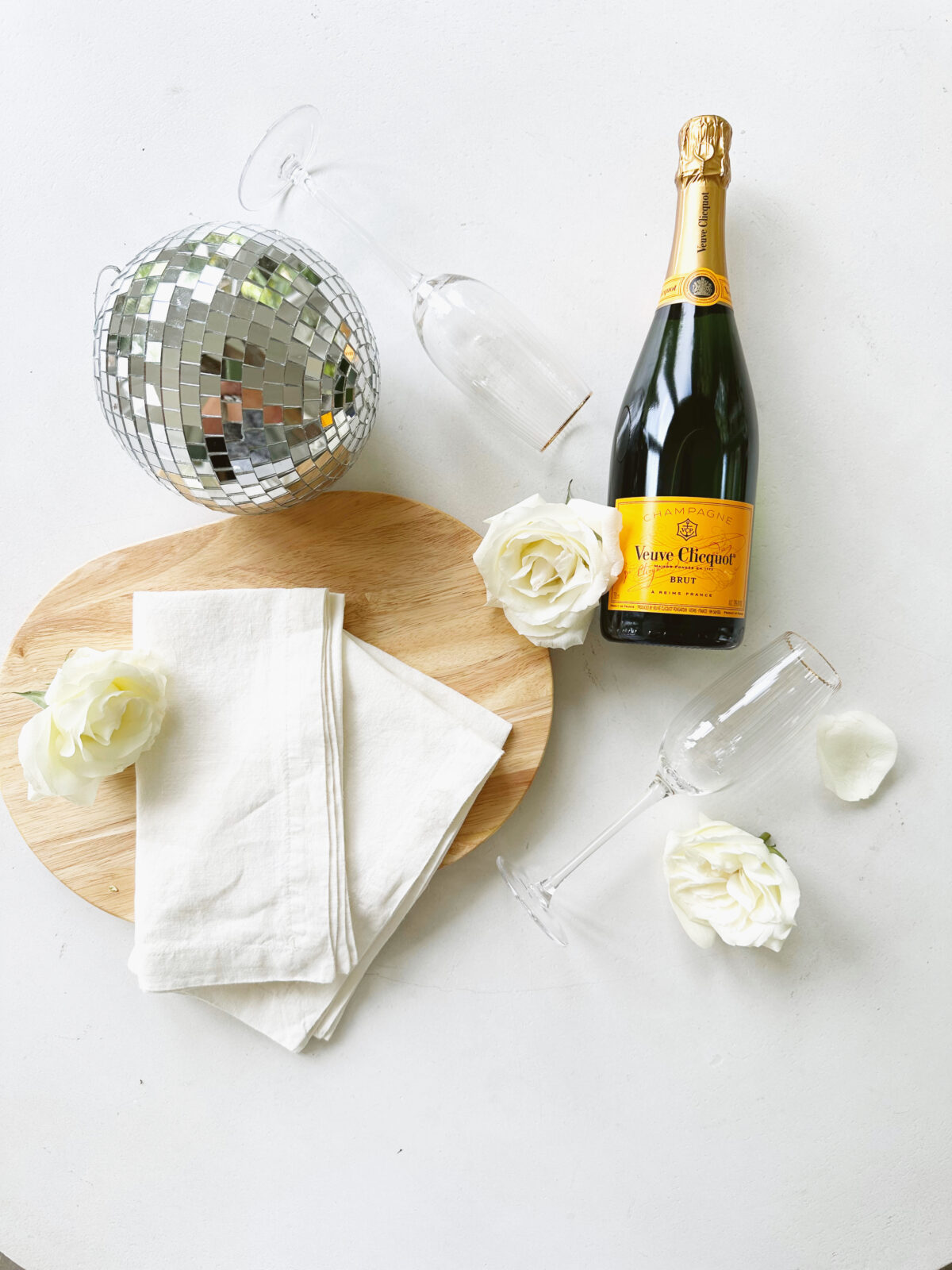 Hostess Gifts: All the Drinks | Living With Landyn